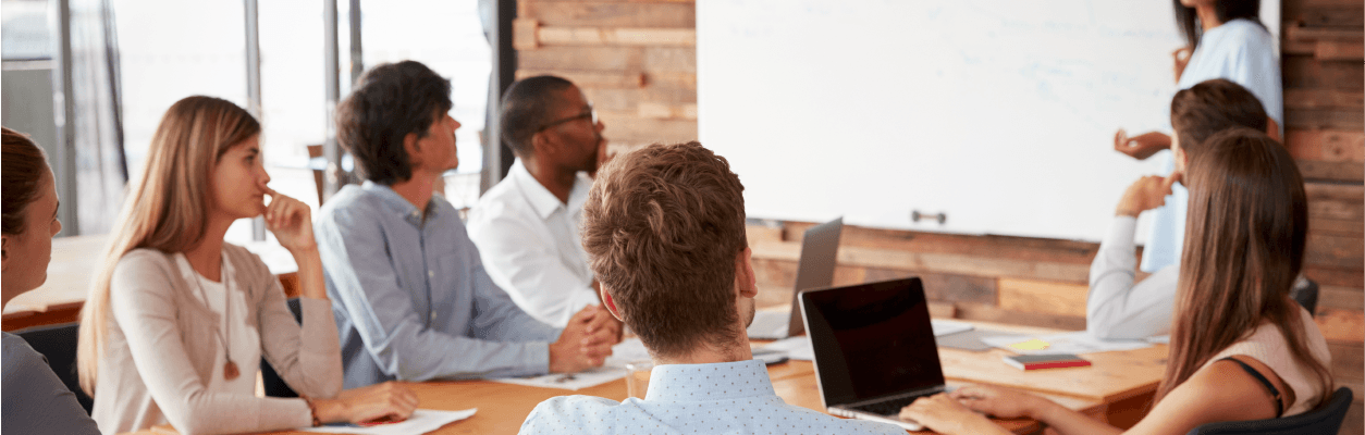 How to Present and Pitch | Business Student.com